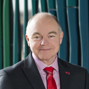 Professor Andrew Deeks – Murdoch University Singapore